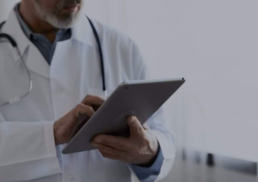 Medtronic Delivers Heart Monitoring Service | OutSystems